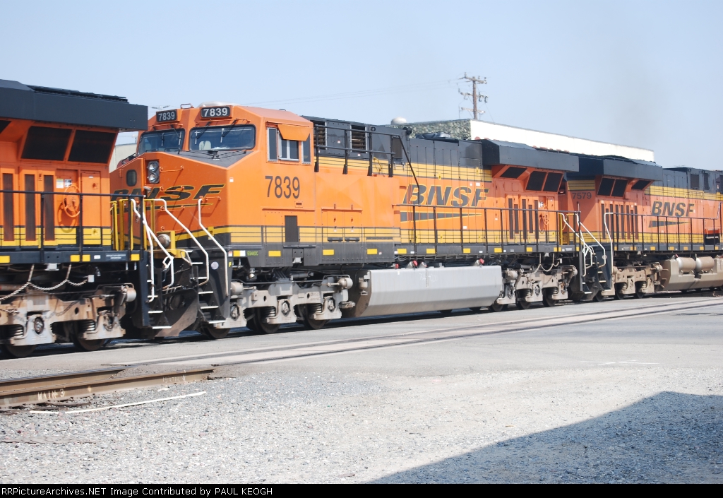 BNSF 7839 rolls back eastbound with a Z-Train after taking her yesterday evening at Cajon ...
